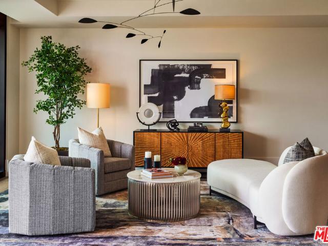 8420 W Sunset Boulevard 604