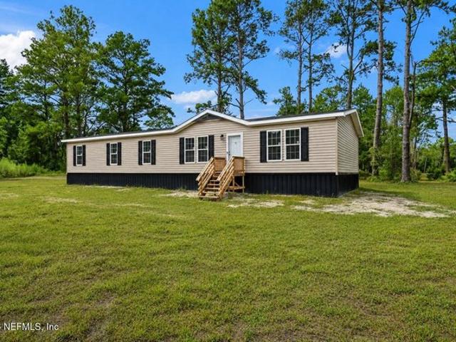 8421 NW 210th St, Starke, FL 32091