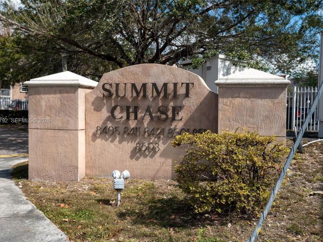 8421 NW 8th St, Unit 203, Miami, FL 33126 | MLS #A11971