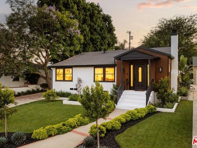 8421 Airlane Ave, Los Angeles, CA 90045