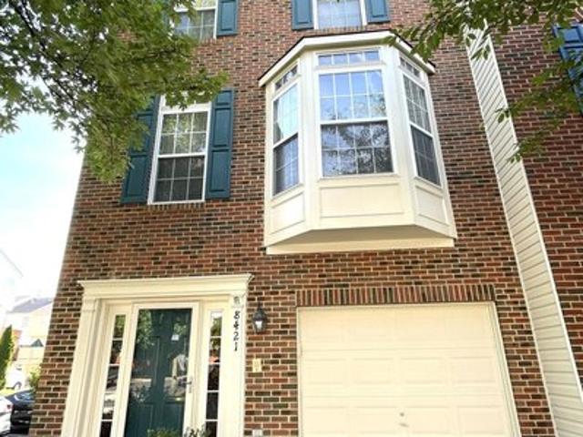 8421 Hallie Rose St, Alexandria, VA 22309