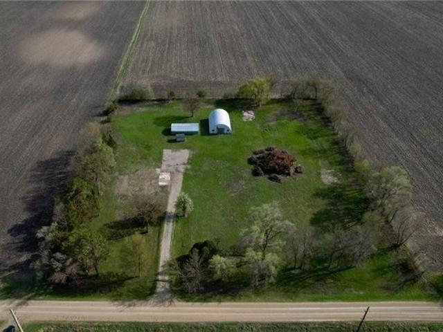 84229 th St, Glenville, MN 56036