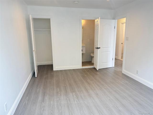8422 Little Neck Parkway