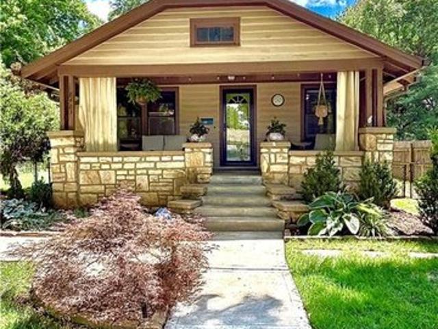 8423 Mercier St, Kansas City, MO 64114