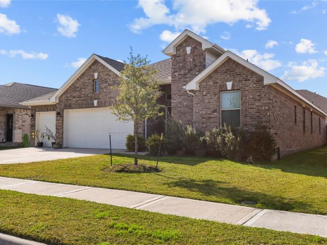8423 Moonlight Bay Circle