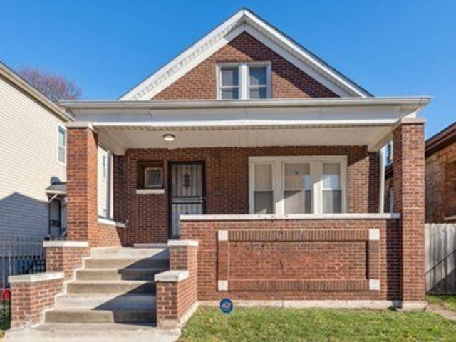 8423 S Colfax Ave, Chicago, IL 60617