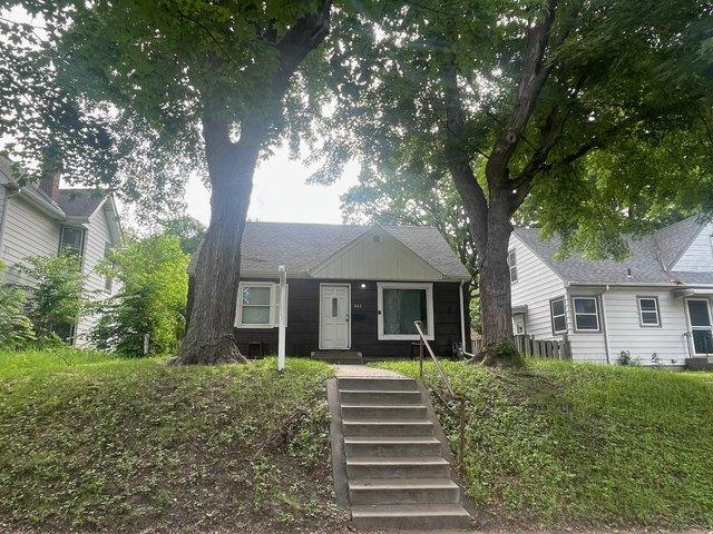 842 24th Ave SE, Minneapolis, MN 55414