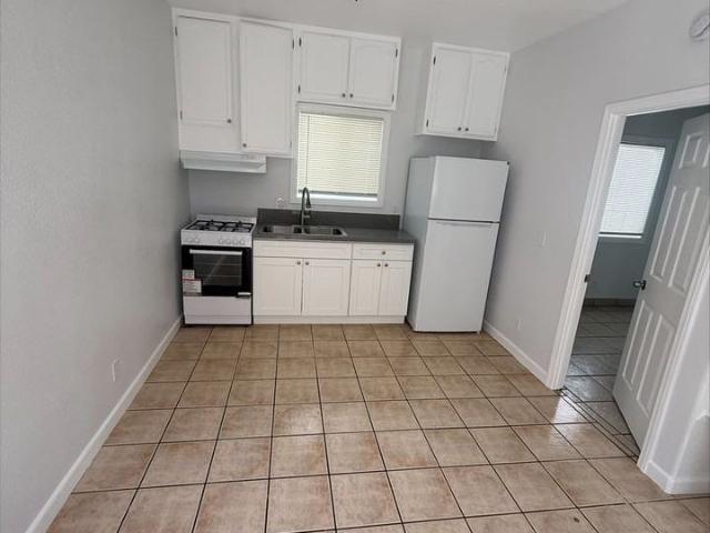842 Alamitos Avenue Studio Apartment for Rent at 842 Alamitos Ave, Long Beach, CA 90813 Central Long Beach