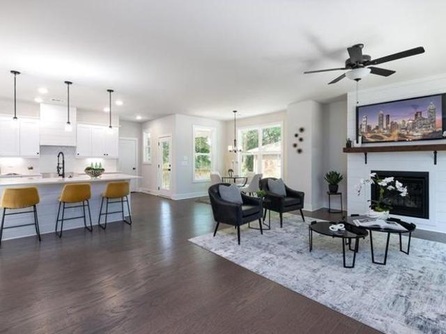 842 Bridgewater St SW, Atlanta, GA 30310