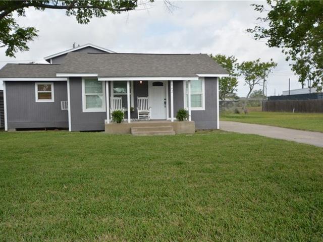 842 Greenbay Dr, Corpus Christi, TX 78418