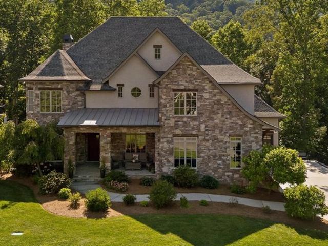842 Dry Branch Ct, Chattanooga, TN 37419