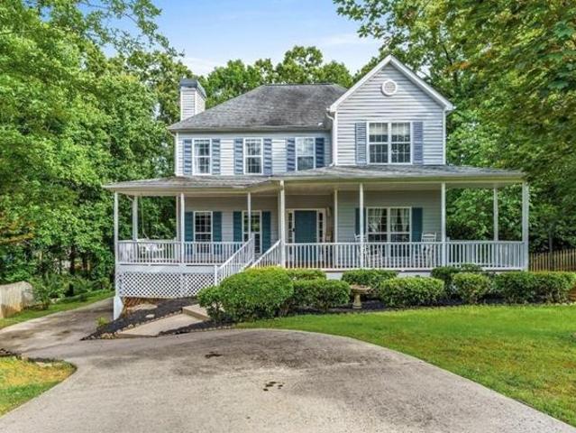 842 Eagle Glen Crossing, Woodstock, GA 30189