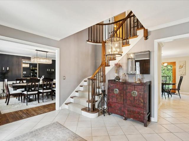 842 Furlong Dr, Libertyville, IL 60048 | MLS #12614