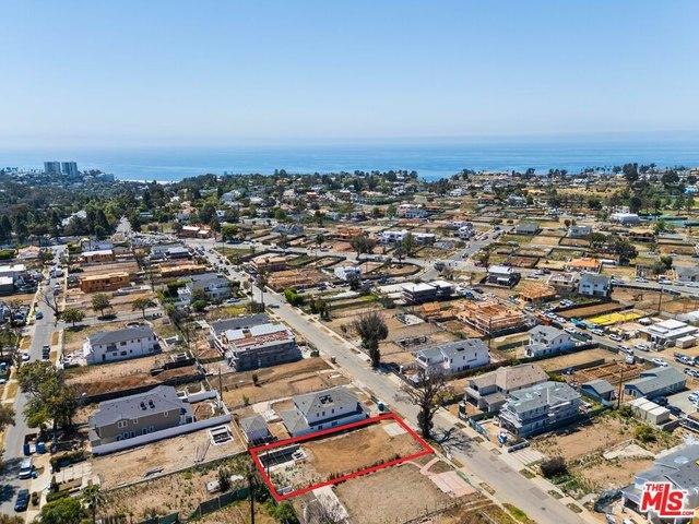 842 Hartzell St, Pacific Palisades, CA 90272