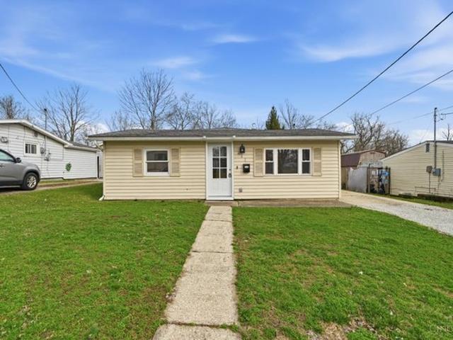 842 Meadow Ln, Lebanon, OH 45036