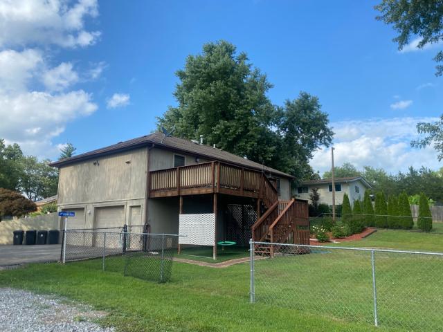 842 Stardust Lane
