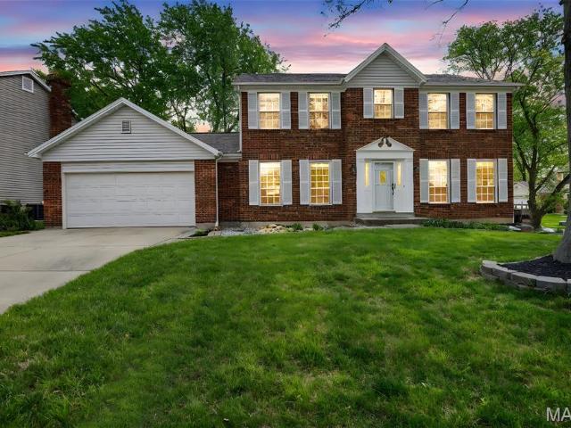 842 Ridgetop Cir, St. Charles, MO 63304 | MLS #26020 | Compass