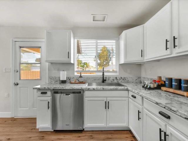 842 West Pine Avenue 3 Bedroom Apartment for Rent at 842 W Pine Ave, Fresno, CA 93728