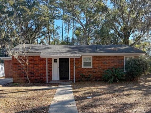 8434 Cresthill Ave, Savannah, GA 31406
