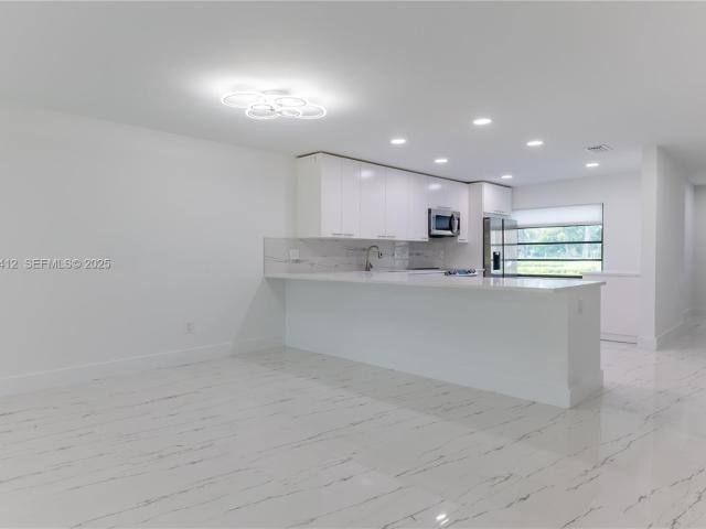 8435 Casa Del Lago, Unit 22C, Boca Raton, FL 33433 | MLS #A11935