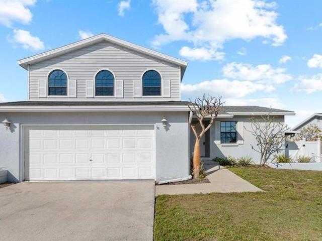 8435 rd Ave N, Largo, FL 33773