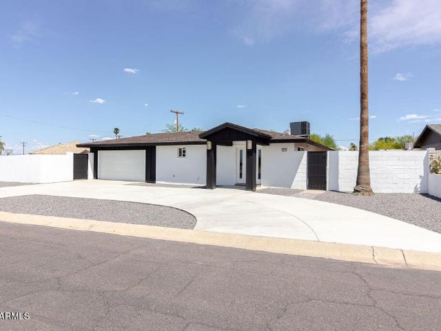 8435 S 16TH Place