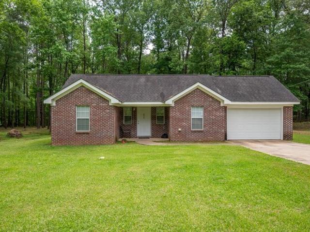8436 Self Creek Rd, Starkville, MS 39759