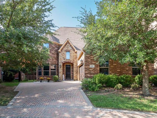 8436 Town Walk Drive