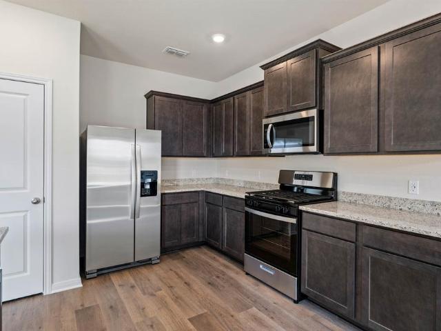 8436 White Wolf Trail
