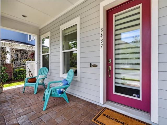 8437 Martinson St, Orlando, FL 32827