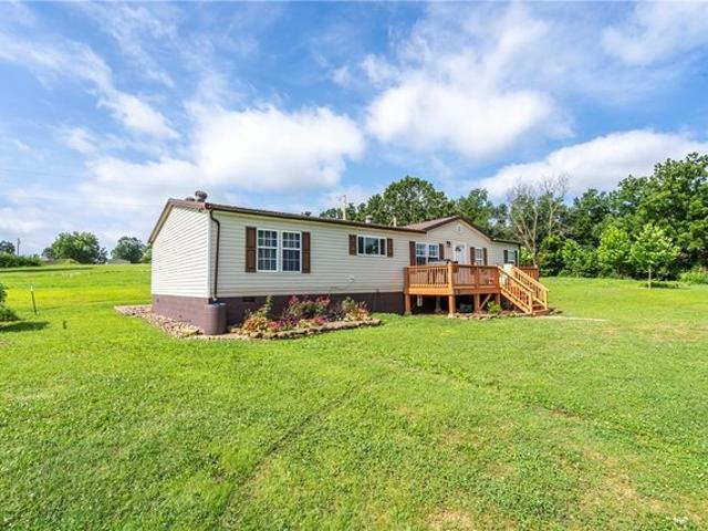 8437 Grady Ln, Decatur, AR 72722