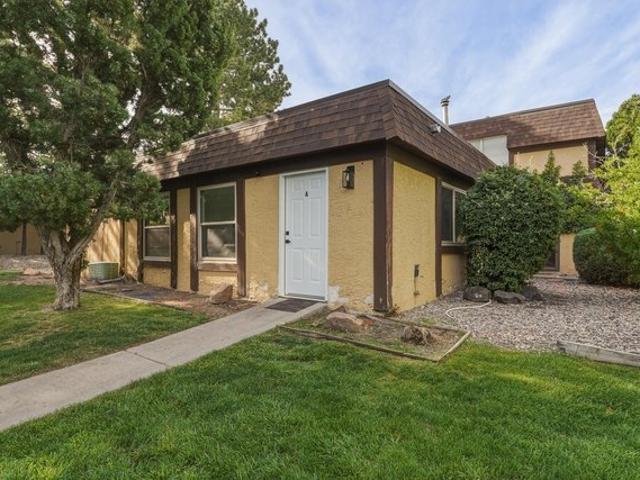 8437 Heights Rd NE Unit 8A, Albuquerque, NM 87111