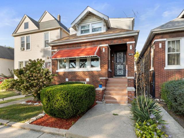 8438 S Morgan St, Chicago, IL 60620 | MLS #12483 | Compass