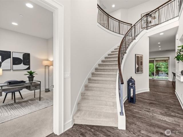 8431 SE 39th Street
