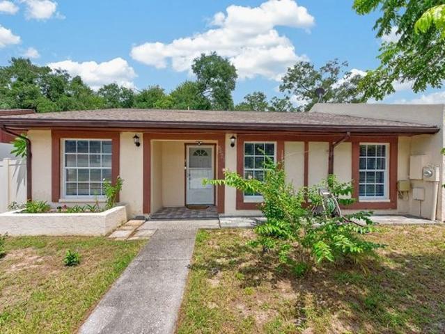 8431 Wakulla Dr, Temple Terrace, FL 33637