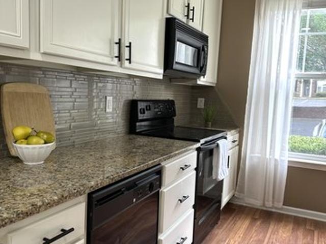 8432 Central Dr, Raleigh, NC 27613