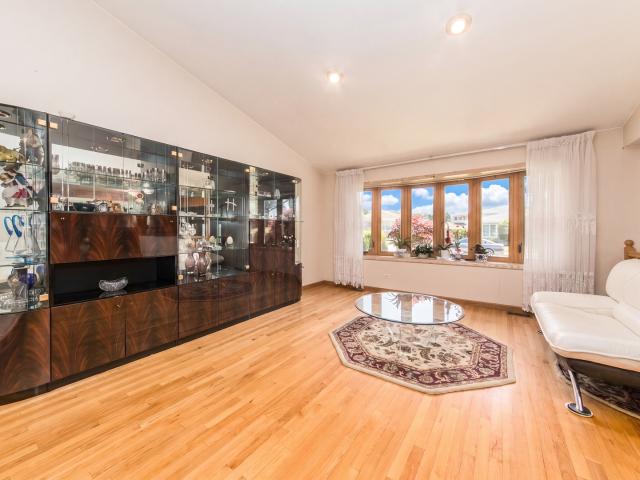8432 W Amelia Drive