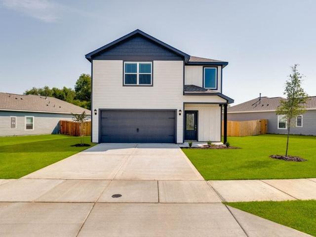 8433 Fort Benton Dr, Ponder, TX 76259