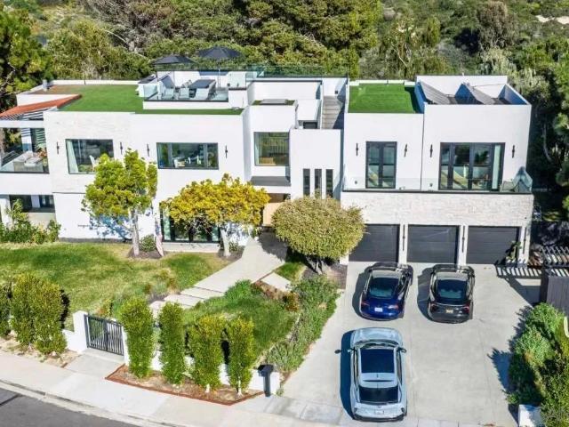 8433 Prestwick Dr, La Jolla, CA 92037 | MLS #260006 | Compass