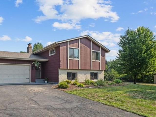 8433 th Ln NW, Ramsey, MN 55303