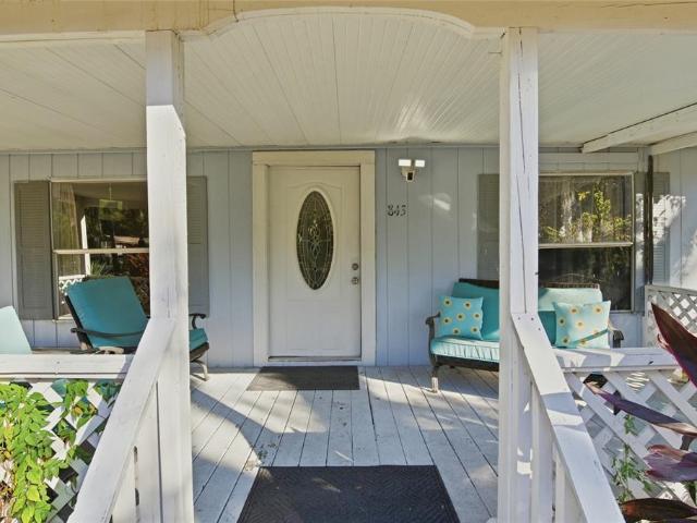 843 County Road 484, Lake Panasoffkee, FL 33538 | MLS #O6362 | Compass