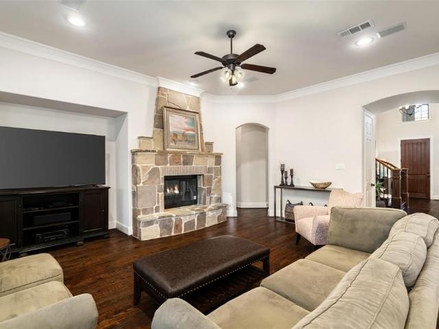 843 Bear Crossing Drive, Allen, US, TX