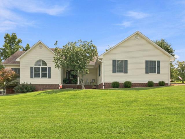 843 Beaumont Avenue