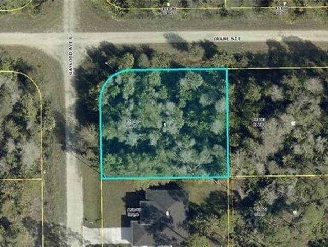 843 Gaylord Ave S, Lehigh Acres, FL 33974