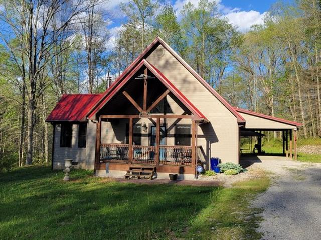843 Elk Lick Rd, Olympia, KY 40358