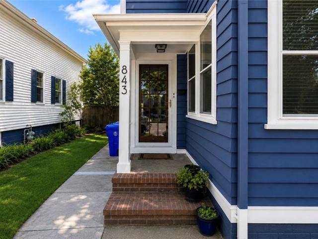 843 Hope Street 3