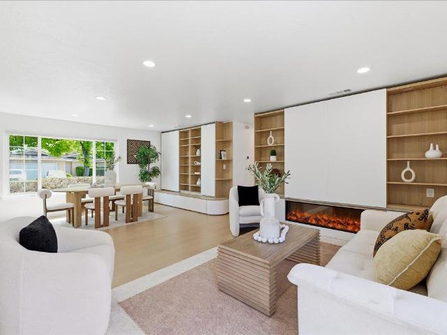 843 Hibiscus Ln, San Jose, CA 95129 | MLS #ML82045