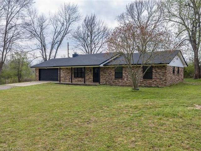 843 Richmond Rd, Van Buren, AR 72956