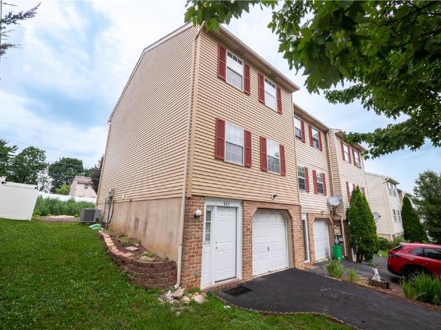 843 W Tioga Street