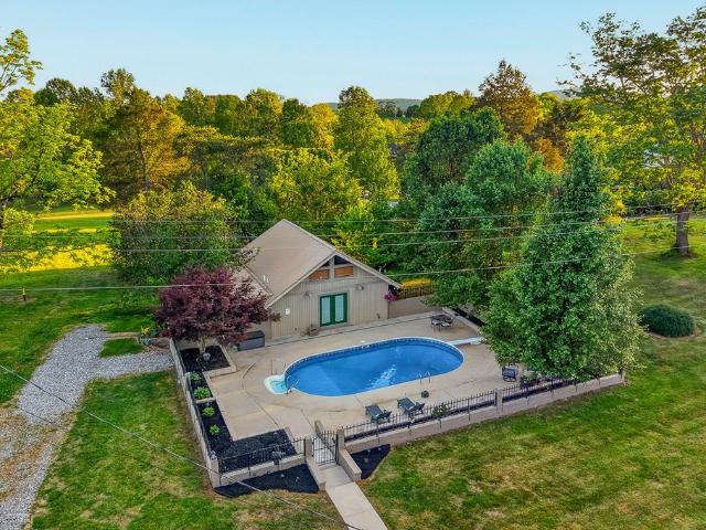 843 W Bockman Way
